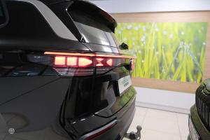 Melns Volkswagen Tayron 2025 Viļņa, ar dzinēja tilpumu 1.50 L un nobraukumu 8 tūkst. km par 35400 €, foto 31 vietnē AUTOMOTO.COM.LV