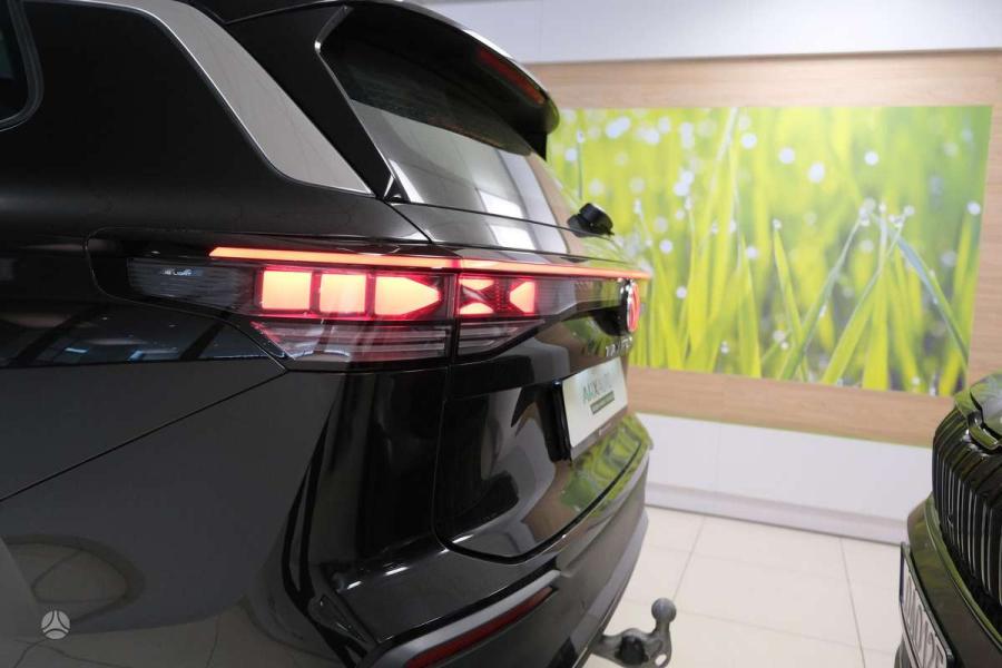 Melns Volkswagen Tayron 2025 Viļņa, ar dzinēja tilpumu 1.50 L un nobraukumu 8 tūkst. km par 35400 €, foto 31 vietnē AUTOMOTO.COM.LV