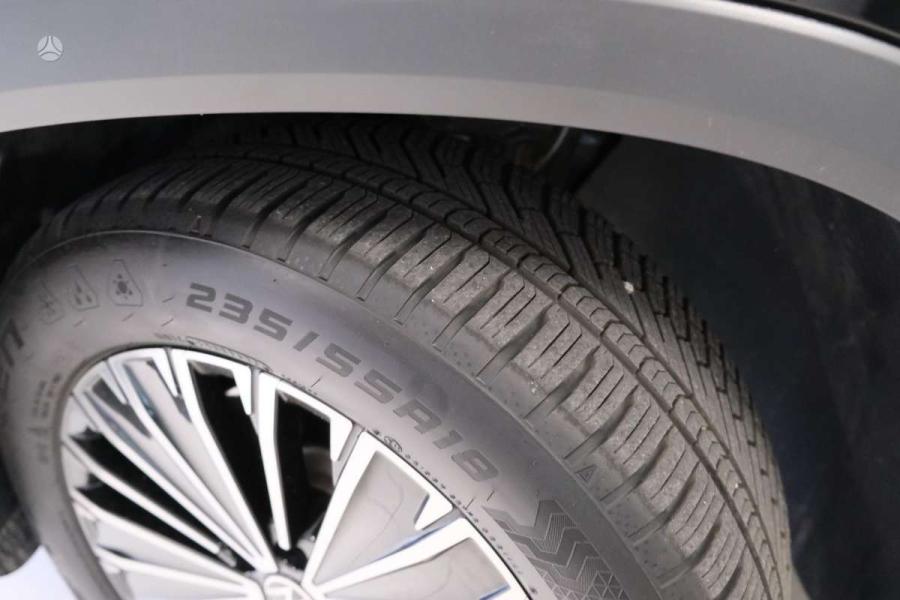 Melns Volkswagen Tayron 2025 Viļņa, ar dzinēja tilpumu 1.50 L un nobraukumu 8 tūkst. km par 35400 €, foto 33 vietnē AUTOMOTO.COM.LV