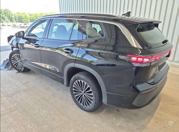 Melns Volkswagen Tayron 2025 Klaipėda, ar dzinēja tilpumu 1.97 L un nobraukumu 24 tūkst. km par 16800 €, foto 2 vietnē AUTOMOTO.COM.LV