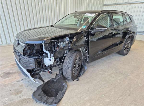 Melns Volkswagen Tayron 2025 Klaipėda, ar dzinēja tilpumu 1.97 L un nobraukumu 24 tūkst. km par 16800 €, foto 3 vietnē AUTOMOTO.COM.LV