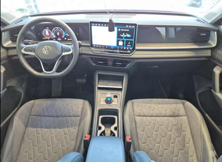 Melns Volkswagen Tayron 2025 Klaipėda, ar dzinēja tilpumu 1.97 L un nobraukumu 24 tūkst. km par 16800 €, foto 6 vietnē AUTOMOTO.COM.LV