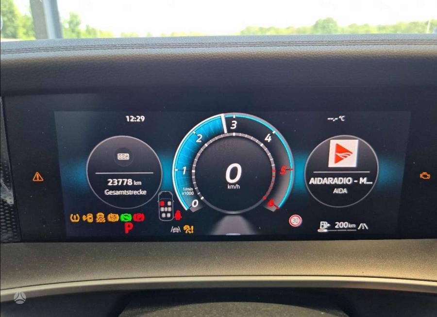 Melns Volkswagen Tayron 2025 Klaipėda, ar dzinēja tilpumu 1.97 L un nobraukumu 24 tūkst. km par 16800 €, foto 8 vietnē AUTOMOTO.COM.LV