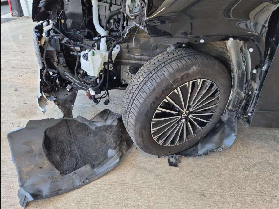 Melns Volkswagen Tayron 2025 Klaipėda, ar dzinēja tilpumu 1.97 L un nobraukumu 24 tūkst. km par 16800 €, foto 14 vietnē AUTOMOTO.COM.LV