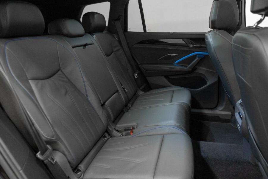 Melns Volkswagen Tayron 2025 Viļņa, ar dzinēja tilpumu 1.50 L un nobraukumu 20 tūkst. km par 47500 €, foto 9 vietnē AUTOMOTO.COM.LV