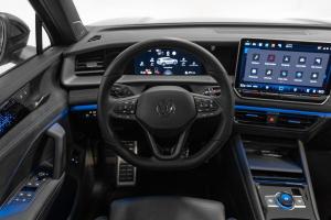 Melns Volkswagen Tayron 2025 Viļņa, ar dzinēja tilpumu 1.50 L un nobraukumu 20 tūkst. km par 47500 €, foto 12 vietnē AUTOMOTO.COM.LV
