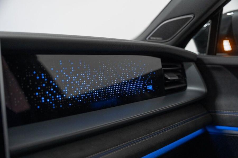 Melns Volkswagen Tayron 2025 Viļņa, ar dzinēja tilpumu 1.50 L un nobraukumu 20 tūkst. km par 47500 €, foto 27 vietnē AUTOMOTO.COM.LV