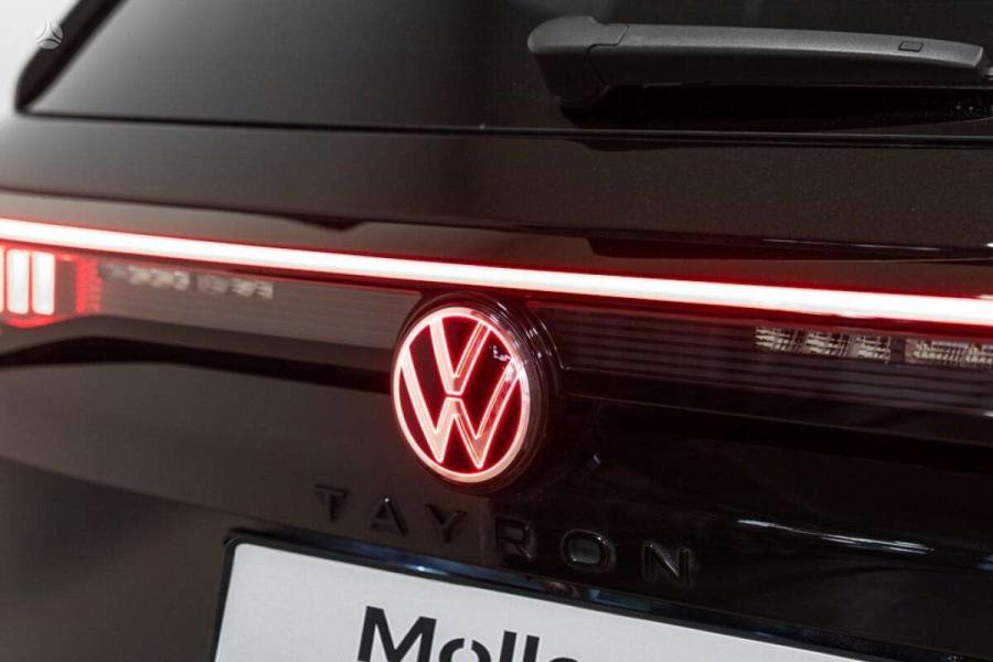 Melns Volkswagen Tayron 2025 Viļņa, ar dzinēja tilpumu 1.50 L un nobraukumu 20 tūkst. km par 47500 €, foto 35 vietnē AUTOMOTO.COM.LV