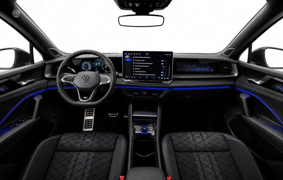 Black Volkswagen Tayron 2025 in Kaunas, with an engine capacity of 1.98 L and mileage of 72 thousand km for 44900 €, photo 6 on AUTOMOTO.COM.LV