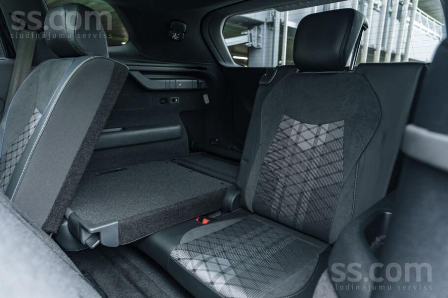 Melns Volkswagen Tayron 2025 Rīga, ar dzinēja tilpumu 2.00 L un nobraukumu 25 tūkst. km par 48000 €, foto 7 vietnē AUTOMOTO.COM.LV