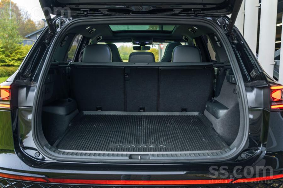 Melns Volkswagen Tayron 2025 Rīga, ar dzinēja tilpumu 2.00 L un nobraukumu 25 tūkst. km par 48000 €, foto 10 vietnē AUTOMOTO.COM.LV