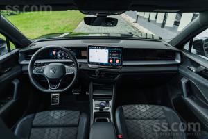 Melns Volkswagen Tayron 2025 Rīga, ar dzinēja tilpumu 2.00 L un nobraukumu 25 tūkst. km par 48000 €, foto 11 vietnē AUTOMOTO.COM.LV