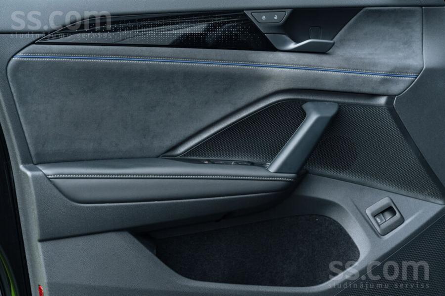 Melns Volkswagen Tayron 2025 Rīga, ar dzinēja tilpumu 2.00 L un nobraukumu 25 tūkst. km par 48000 €, foto 14 vietnē AUTOMOTO.COM.LV