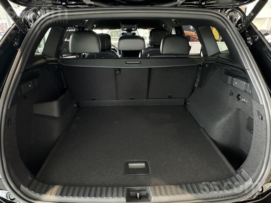 Black Volkswagen Tayron 2026 in Valmiera, with an engine capacity of 2.00 L and mileage of 10 thousand km for 55240 €, photo 7 on AUTOMOTO.COM.LV