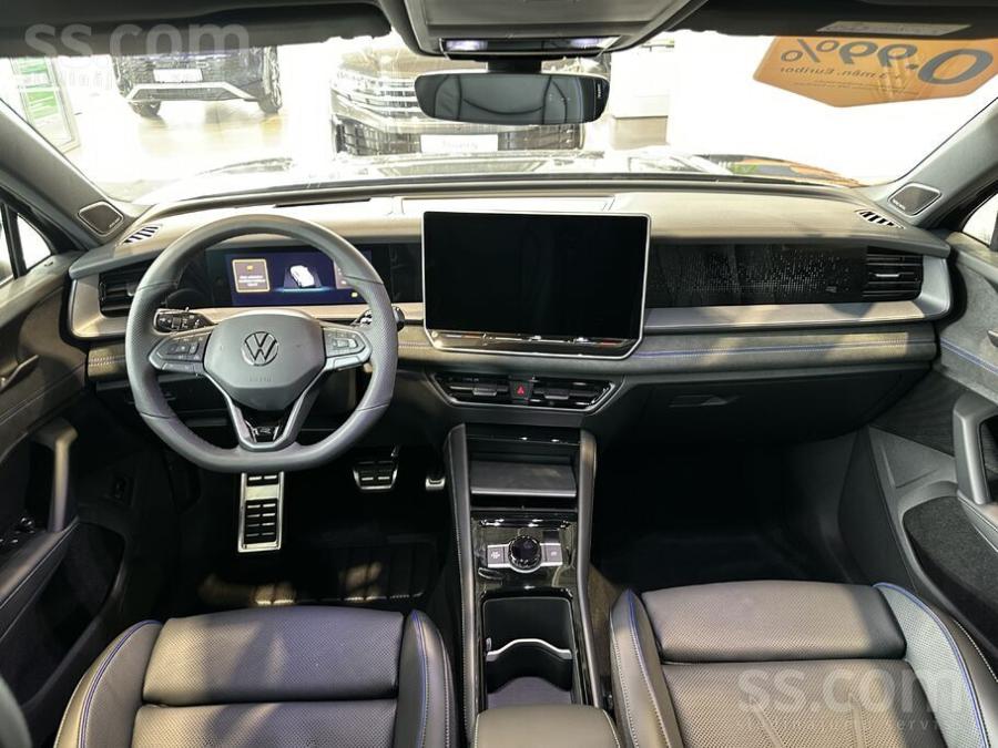 Black Volkswagen Tayron 2026 in Valmiera, with an engine capacity of 2.00 L and mileage of 10 thousand km for 55240 €, photo 10 on AUTOMOTO.COM.LV