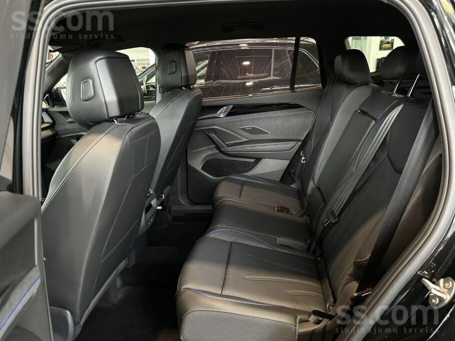 Black Volkswagen Tayron 2026 in Valmiera, with an engine capacity of 2.00 L and mileage of 10 thousand km for 55240 €, photo 12 on AUTOMOTO.COM.LV