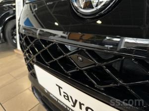 Black Volkswagen Tayron 2026 in Valmiera, with an engine capacity of 2.00 L and mileage of 10 thousand km for 55240 €, photo 15 on AUTOMOTO.COM.LV