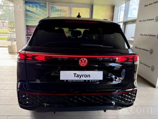 Black Volkswagen Tayron 2026 in Valmiera, with an engine capacity of 1.50 L and mileage of 0 thousand km for 47727 €, photo 6 on AUTOMOTO.COM.LV