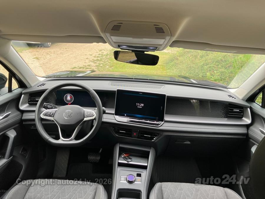Melns Volkswagen Tayron 2025 Tartu, ar dzinēja tilpumu 1.50 L un nobraukumu 20 tūkst. km par 39300 €, foto 8 vietnē AUTOMOTO.COM.LV