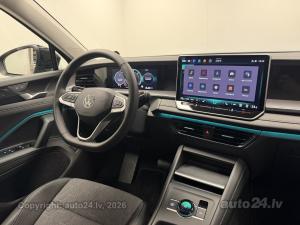 Black Volkswagen Tayron 2026 in Tallinn, with an engine capacity of 2.00 L and mileage of 6 thousand km for 50990 €, photo 16 on AUTOMOTO.COM.LV