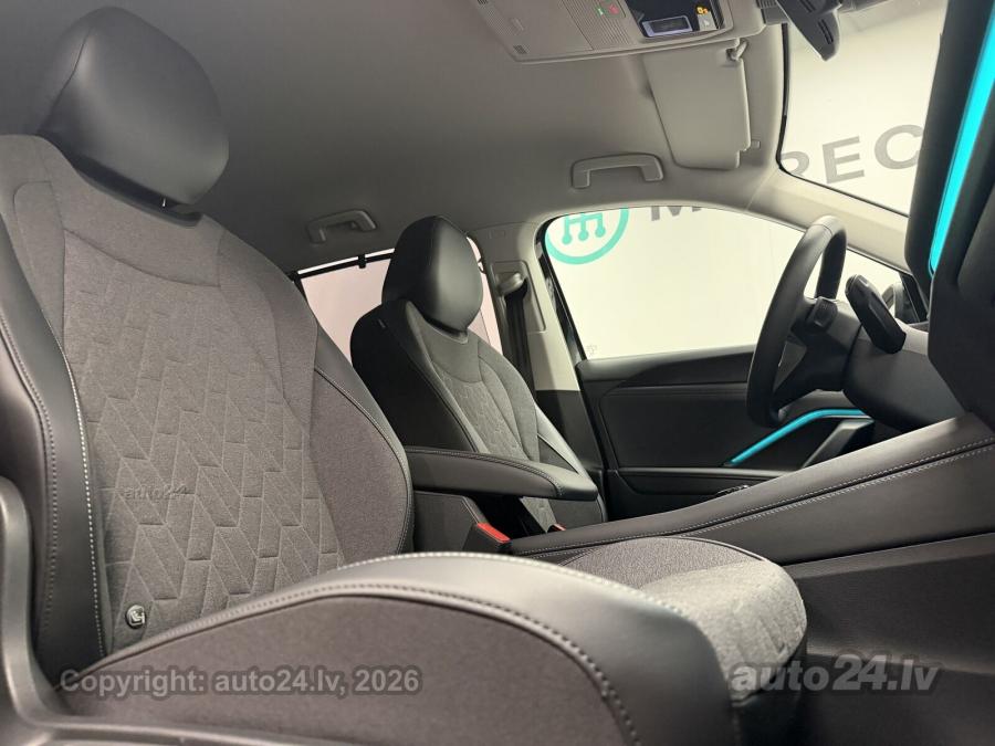 Black Volkswagen Tayron 2026 in Tallinn, with an engine capacity of 2.00 L and mileage of 6 thousand km for 50990 €, photo 19 on AUTOMOTO.COM.LV