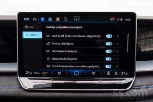 Zaļš Volkswagen Tayron 2025 Rīga, ar dzinēja tilpumu 2.00 L un nobraukumu 38 tūkst. km par 45950 €, foto 11 vietnē AUTOMOTO.COM.LV