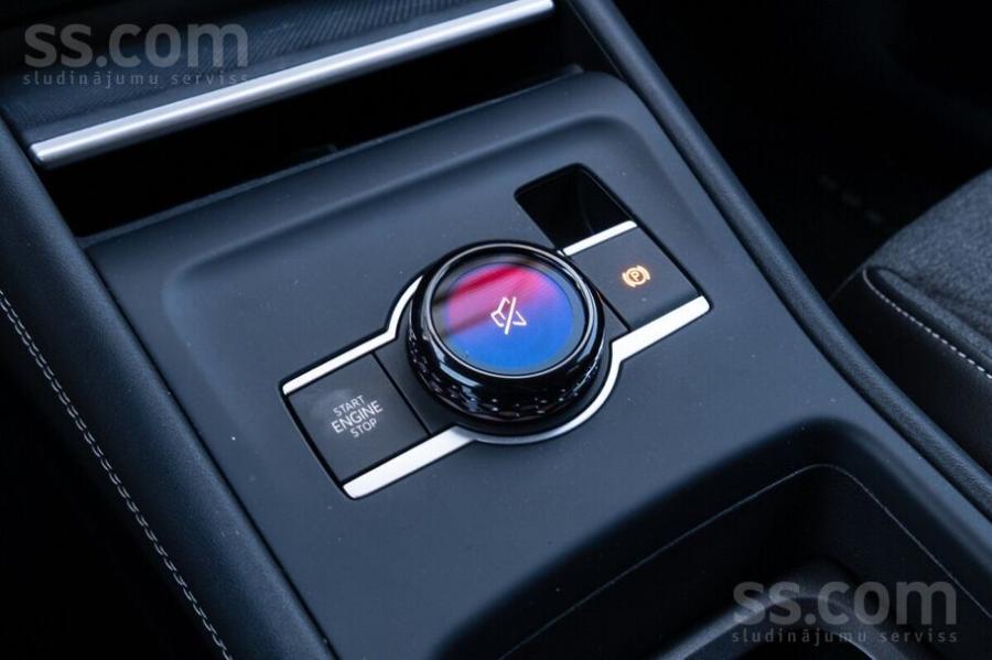 Zaļš Volkswagen Tayron 2025 Rīga, ar dzinēja tilpumu 1.50 L un nobraukumu 17 tūkst. km par 43950 €, foto 19 vietnē AUTOMOTO.COM.LV