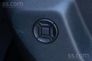 Zaļš Volkswagen Tayron 2025 Rīga, ar dzinēja tilpumu 1.50 L un nobraukumu 17 tūkst. km par 43950 €, foto 27 vietnē AUTOMOTO.COM.LV