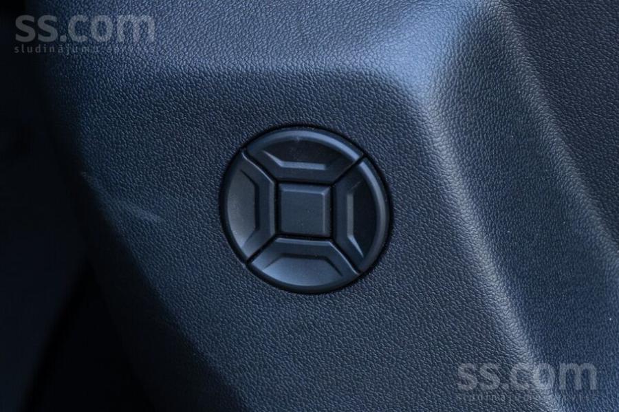 Zaļš Volkswagen Tayron 2025 Rīga, ar dzinēja tilpumu 1.50 L un nobraukumu 17 tūkst. km par 43950 €, foto 27 vietnē AUTOMOTO.COM.LV