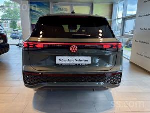 Zaļš Volkswagen Tayron 2026 Valmiera, ar dzinēja tilpumu 1.50 L un nobraukumu 0 tūkst. km par 54720 €, foto 6 vietnē AUTOMOTO.COM.LV