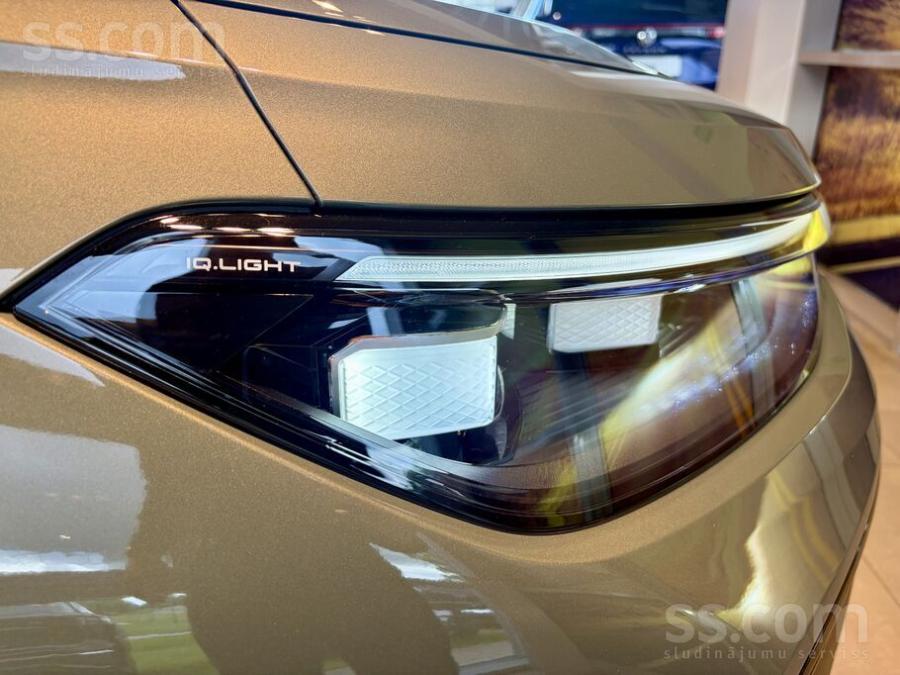 Zaļš Volkswagen Tayron 2026 Valmiera, ar dzinēja tilpumu 1.50 L un nobraukumu 0 tūkst. km par 54720 €, foto 8 vietnē AUTOMOTO.COM.LV