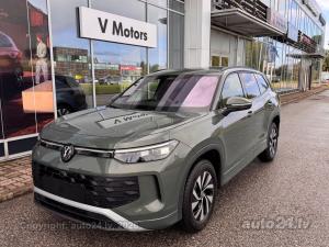 Zaļš Volkswagen Tayron 2026 Viljandi, ar dzinēja tilpumu 2.00 L un nobraukumu 0 tūkst. km par 48691 €, foto  vietnē AUTOMOTO.COM.LV