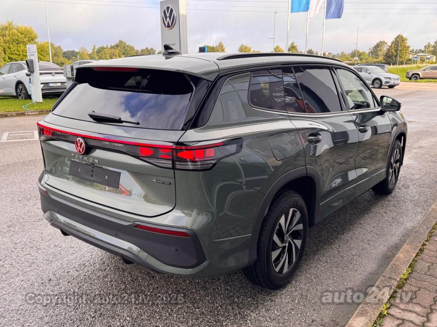 Zaļš Volkswagen Tayron 2026 Viljandi, ar dzinēja tilpumu 2.00 L un nobraukumu 0 tūkst. km par 48691 €, foto 5 vietnē AUTOMOTO.COM.LV