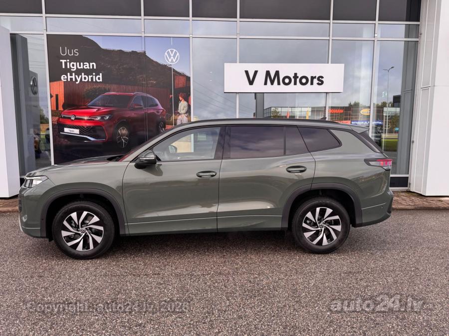 Zaļš Volkswagen Tayron 2026 Viljandi, ar dzinēja tilpumu 2.00 L un nobraukumu 0 tūkst. km par 48691 €, foto 6 vietnē AUTOMOTO.COM.LV