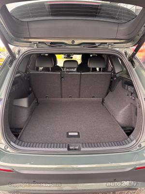 Zaļš Volkswagen Tayron 2026 Viljandi, ar dzinēja tilpumu 2.00 L un nobraukumu 0 tūkst. km par 48691 €, foto 7 vietnē AUTOMOTO.COM.LV