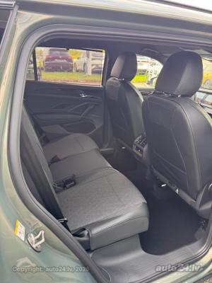 Zaļš Volkswagen Tayron 2026 Viljandi, ar dzinēja tilpumu 2.00 L un nobraukumu 0 tūkst. km par 48691 €, foto 9 vietnē AUTOMOTO.COM.LV