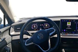 Pelēks Volkswagen Tayron 2025 Klaipėda, ar dzinēja tilpumu 1.50 L un nobraukumu 30 tūkst. km par 34900 €, foto 11 vietnē AUTOMOTO.COM.LV