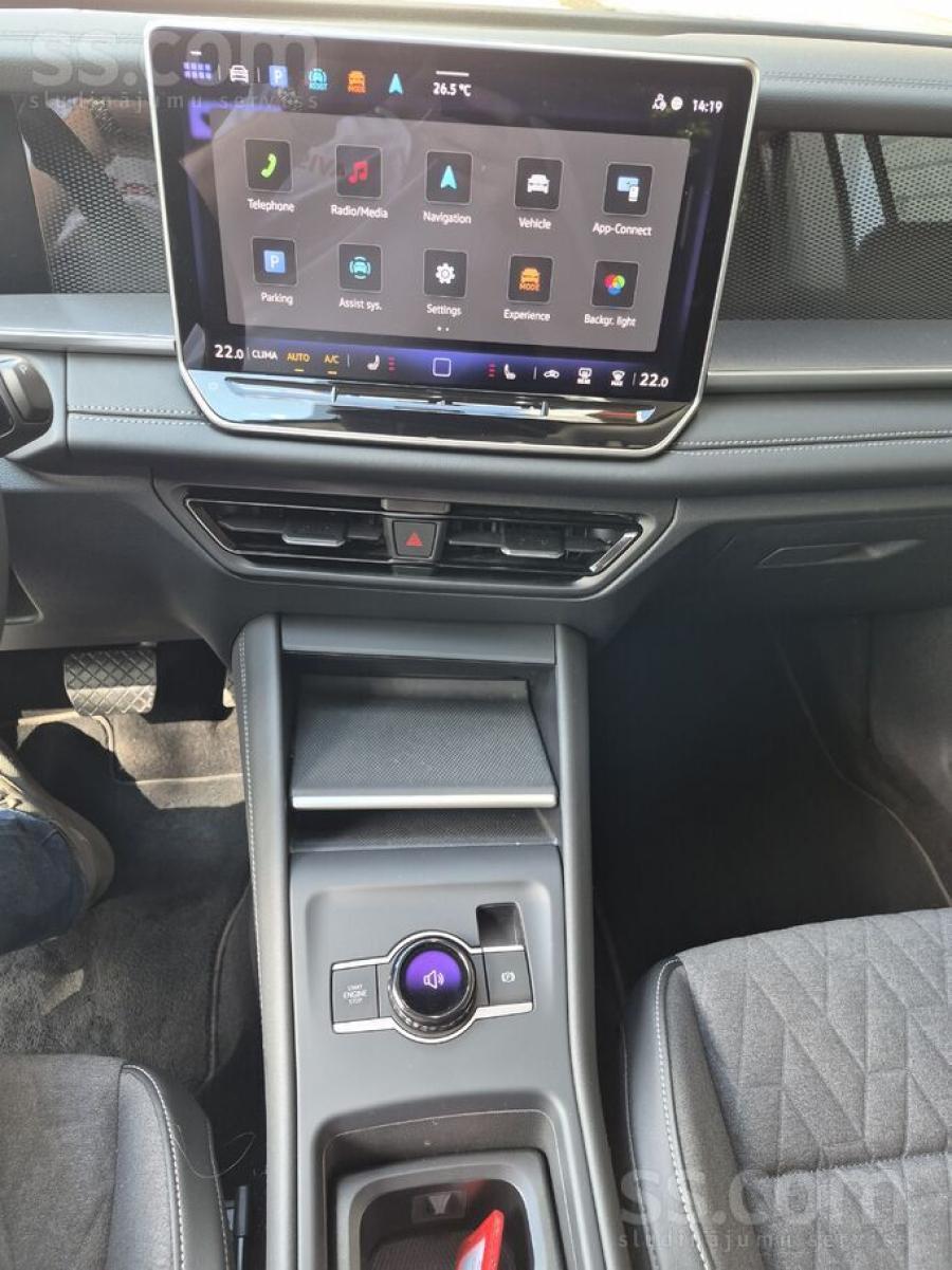 Pelēks Volkswagen Tayron 2025 Rīga, ar dzinēja tilpumu 1.50 L un nobraukumu 32 tūkst. km par 34400 €, foto 14 vietnē AUTOMOTO.COM.LV