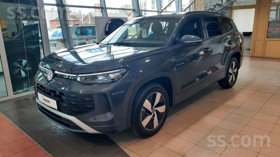Pelēks Volkswagen Tayron 2026 Daugavpils, ar dzinēja tilpumu 2.00 L un nobraukumu 10 tūkst. km par 38372 €, foto 1 vietnē AUTOMOTO.COM.LV