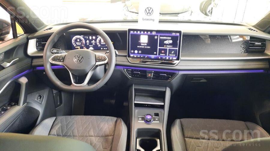 Pelēks Volkswagen Tayron 2026 Daugavpils, ar dzinēja tilpumu 2.00 L un nobraukumu 10 tūkst. km par 38372 €, foto 12 vietnē AUTOMOTO.COM.LV