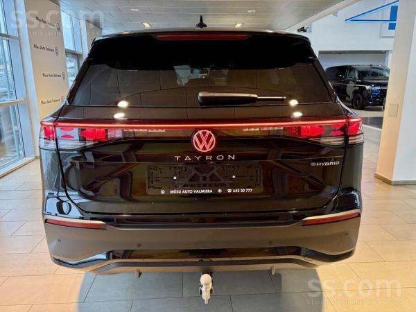 Grey Volkswagen Tayron 2026 in Valmiera, with an engine capacity of 1.50 L and mileage of 7 thousand km for 42130 €, photo 5 on AUTOMOTO.COM.LV