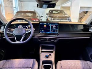 Pelēks Volkswagen Tayron 2026 Valmiera, ar dzinēja tilpumu 1.50 L un nobraukumu 7 tūkst. km par 42130 €, foto 9 vietnē AUTOMOTO.COM.LV