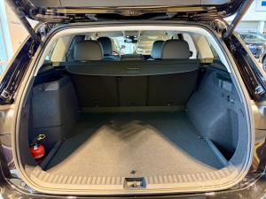 Pelēks Volkswagen Tayron 2026 Valmiera, ar dzinēja tilpumu 1.50 L un nobraukumu 7 tūkst. km par 42130 €, foto 17 vietnē AUTOMOTO.COM.LV
