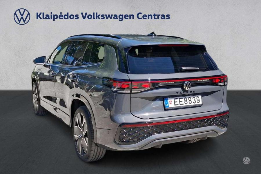 Pelēks Volkswagen Tayron 2026 Klaipėda, ar dzinēja tilpumu 1.50 L un nobraukumu 208 tūkst. km par 49900 €, foto 5 vietnē AUTOMOTO.COM.LV