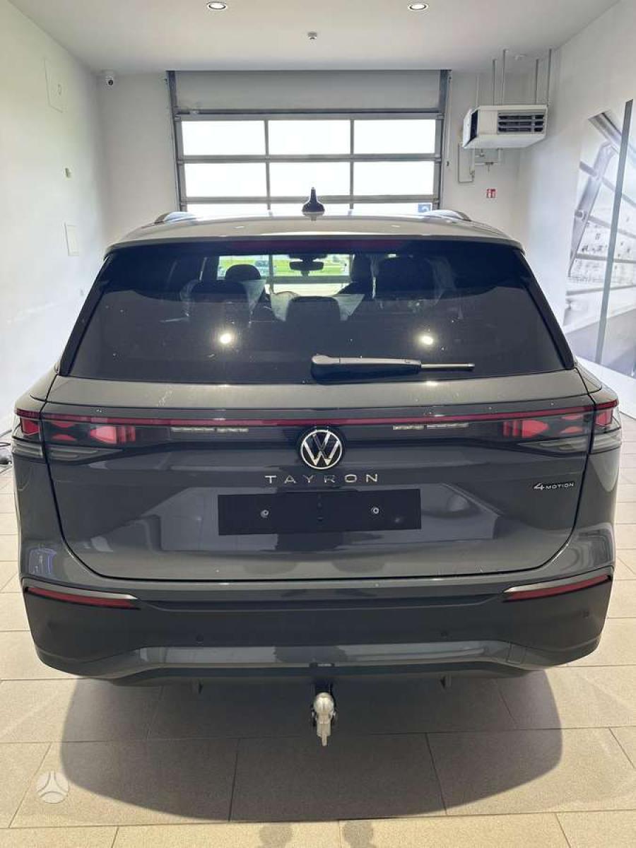 Pelēks Volkswagen Tayron 2026 Panevēža, ar dzinēja tilpumu 1.97 L un nobraukumu 0 tūkst. km par 48500 €, foto 8 vietnē AUTOMOTO.COM.LV