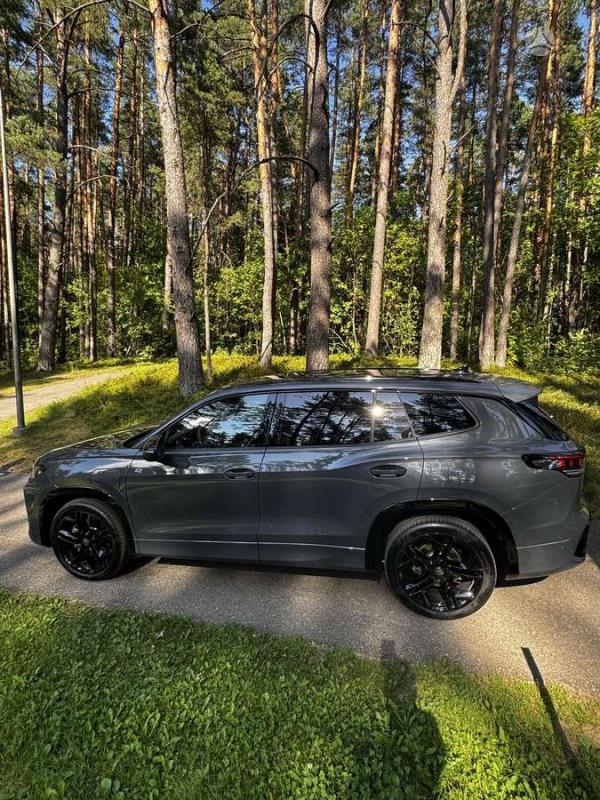 Pelēks Volkswagen Tayron 2026 Viļņa, ar dzinēja tilpumu 1.50 L un nobraukumu 3 tūkst. km par 54600 €, foto 5 vietnē AUTOMOTO.COM.LV