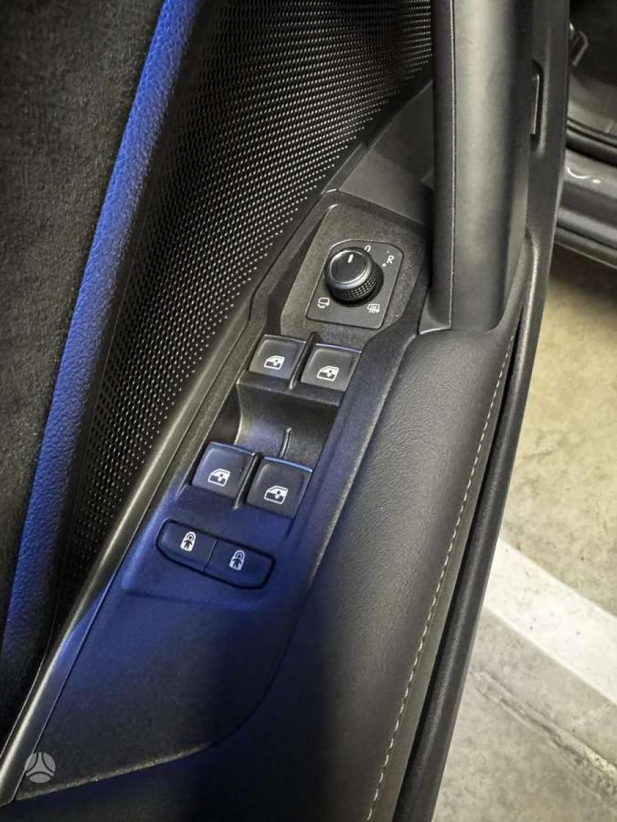 Pelēks Volkswagen Tayron 2026 Viļņa, ar dzinēja tilpumu 1.50 L un nobraukumu 3 tūkst. km par 54600 €, foto 28 vietnē AUTOMOTO.COM.LV