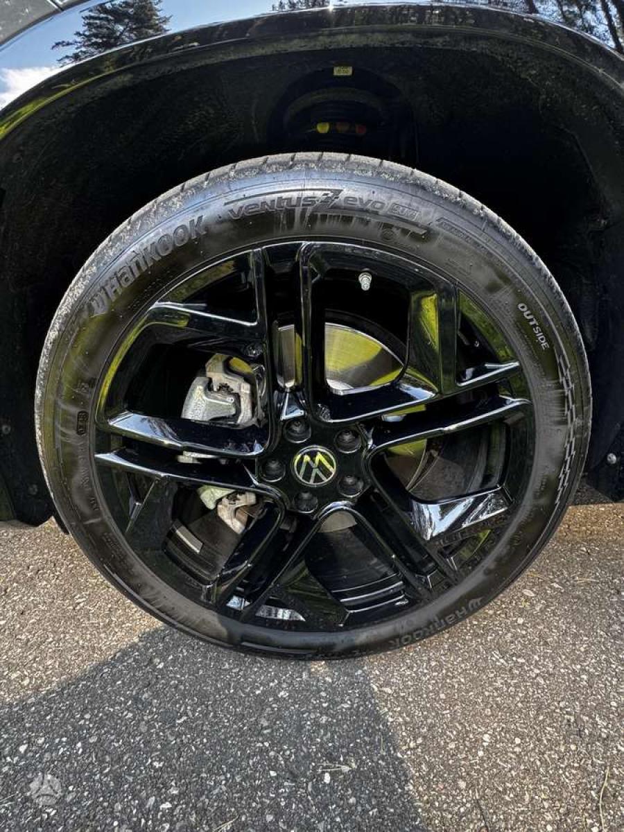 Pelēks Volkswagen Tayron 2026 Viļņa, ar dzinēja tilpumu 1.50 L un nobraukumu 3 tūkst. km par 54600 €, foto 32 vietnē AUTOMOTO.COM.LV