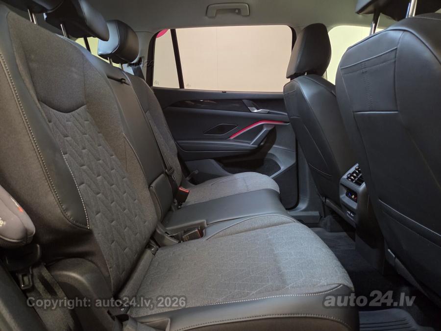 Grey Volkswagen Tayron 2026 in Tallinn, with an engine capacity of 2.00 L and mileage of 9 thousand km for 52900 €, photo 20 on AUTOMOTO.COM.LV