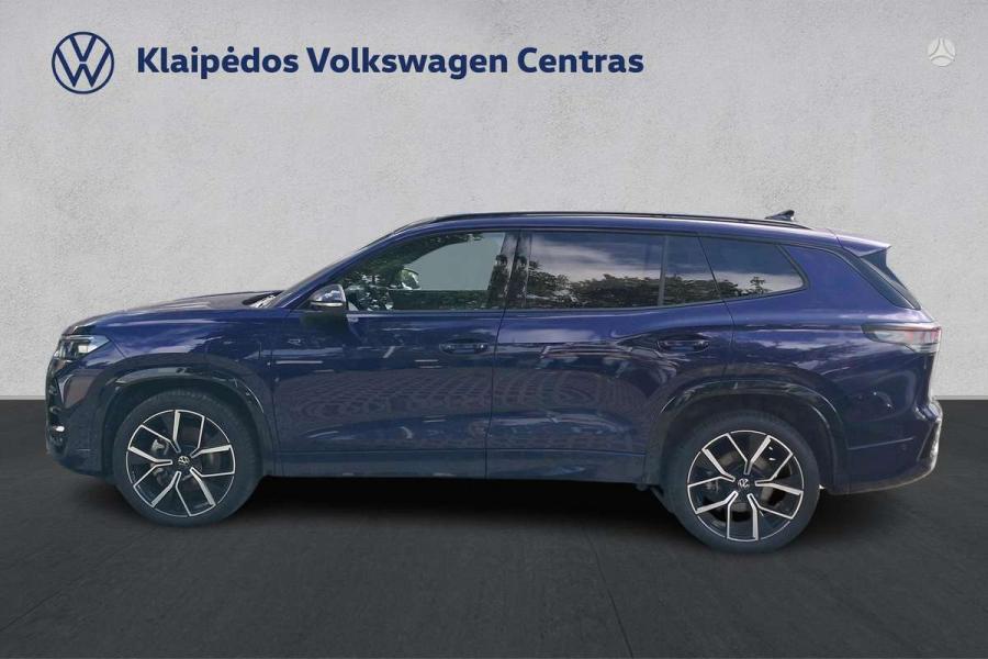Violet Volkswagen Tayron 2025 in Klaipeda, with an engine capacity of 1.50 L and mileage of 20 thousand km for 46500 €, photo 4 on AUTOMOTO.COM.LV